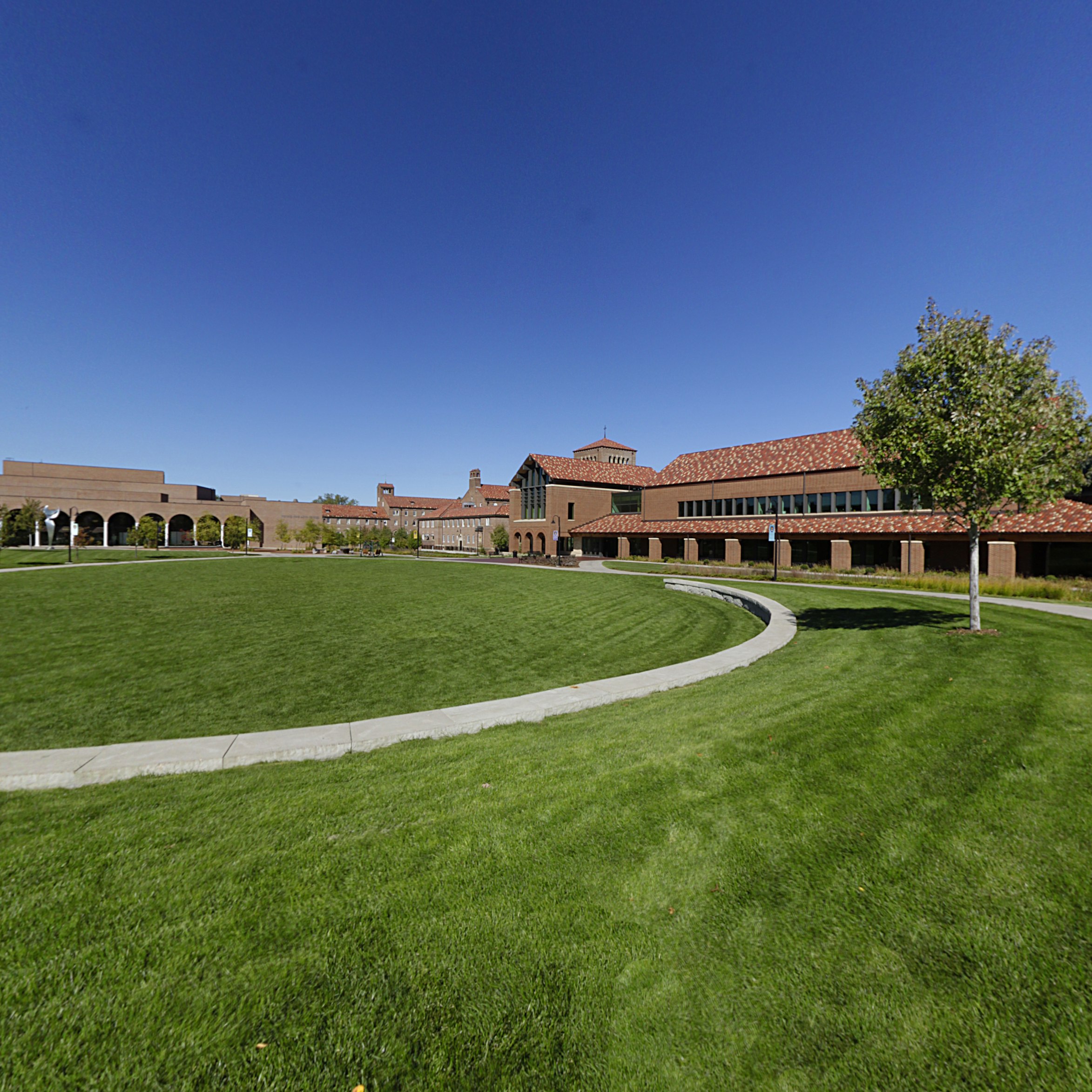 University of Northwestern Virtual Tour